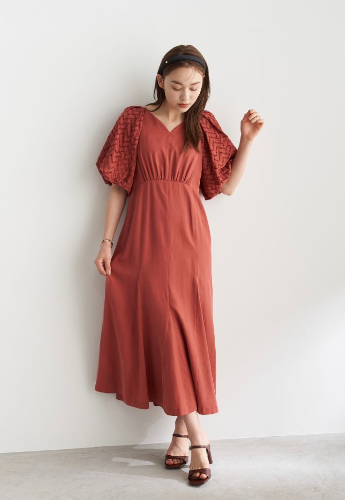 秋に着たい、深みのあるレッドカラー！Autum Color 『Red』｜Stola.（ストラ）公式通販サイト